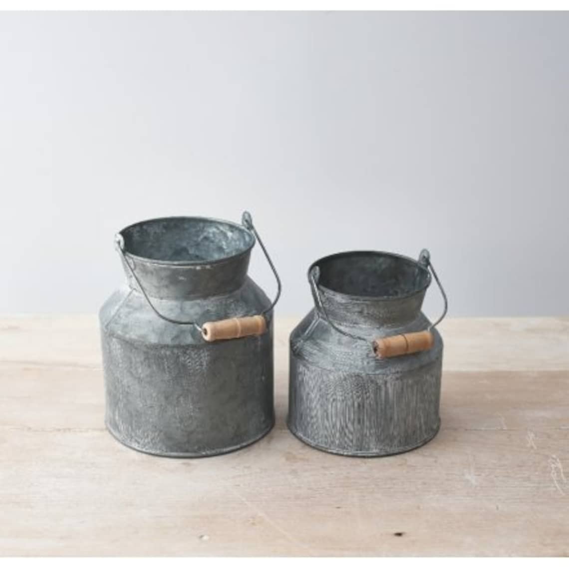 Distressed Metal Churn in Various Sizes Galvanised Metalwedding ...