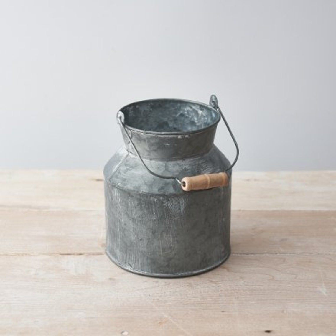 Distressed Metal Churn in Various Sizes Galvanised Metalwedding ...