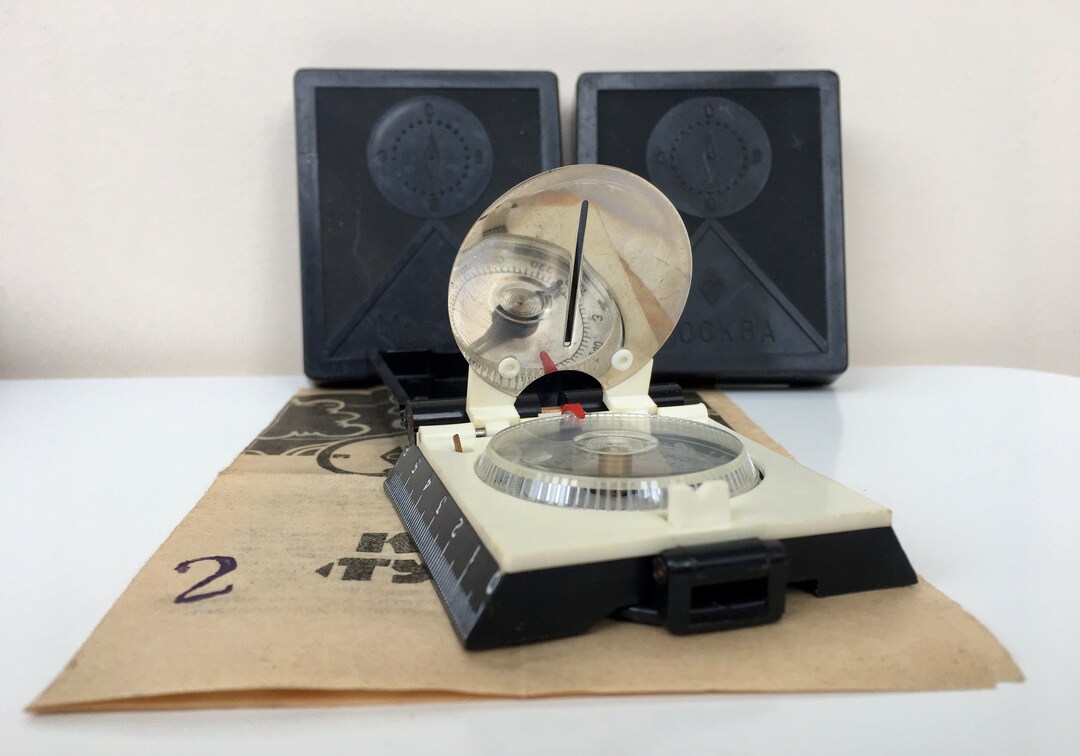 Vintage Travel Soviet Compass Tourist-2, Moscow 1980 Olympic Symbols ...