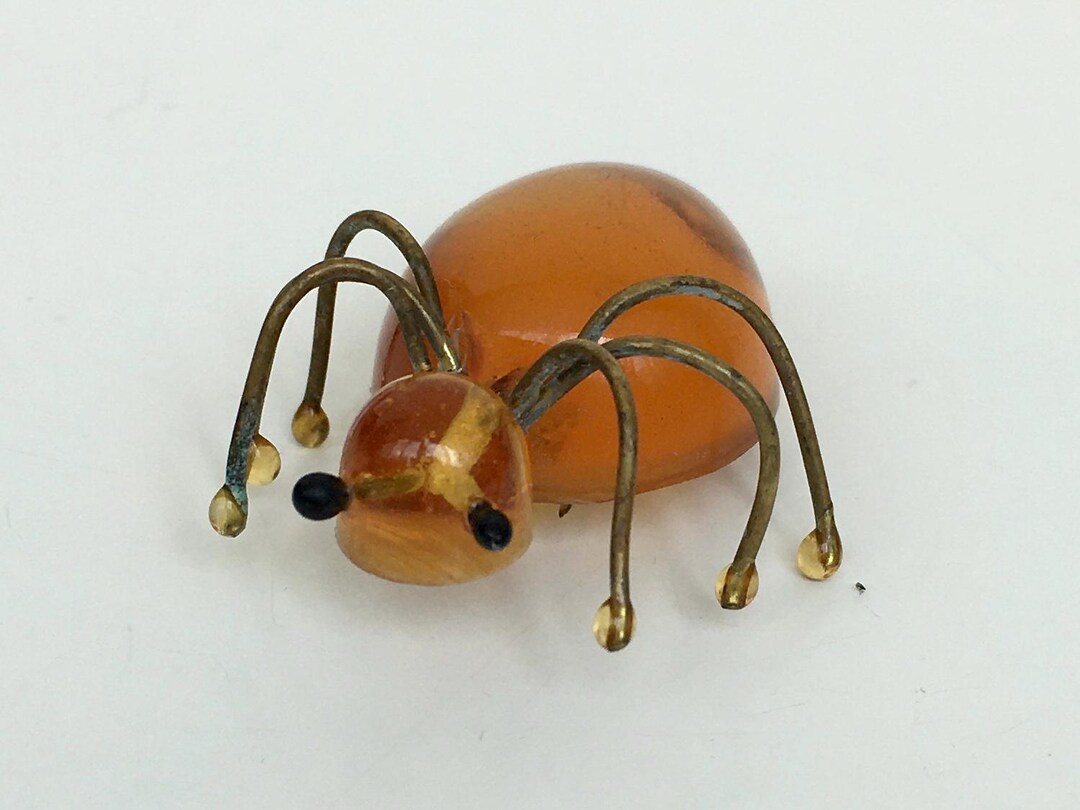 Insect Brooch Gold Colore Ant Pin . Women's Jewelry Old Vintage Brooch ...