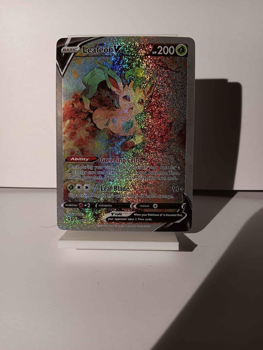 Leafeon V - Evolving Skies - 167/203 / Ultra Rare - Perfect Gift for ...