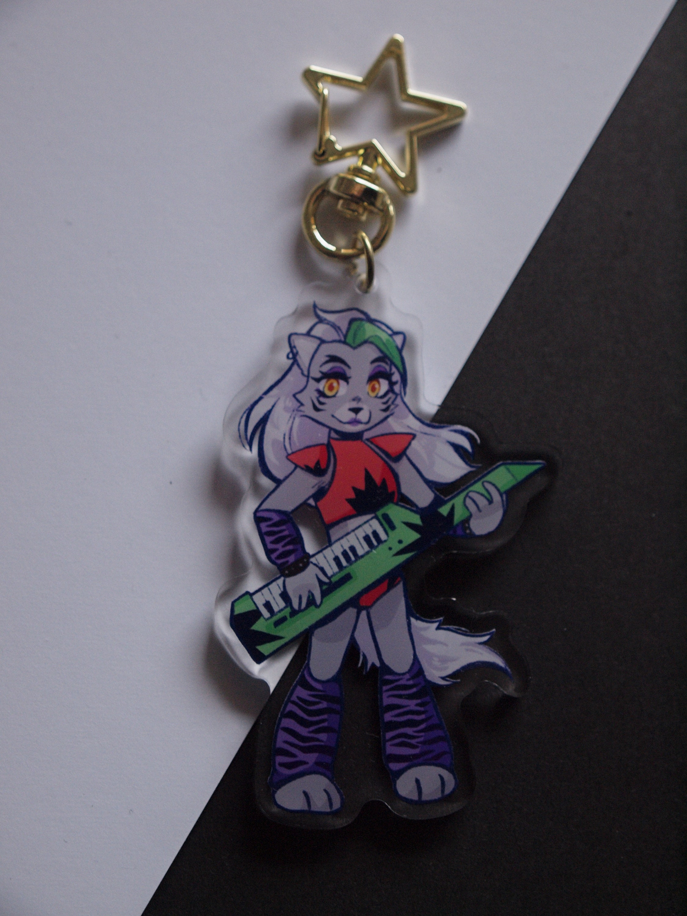 Roxy and Chica FNAF Security Breach Acrylic Keychains - Etsy
