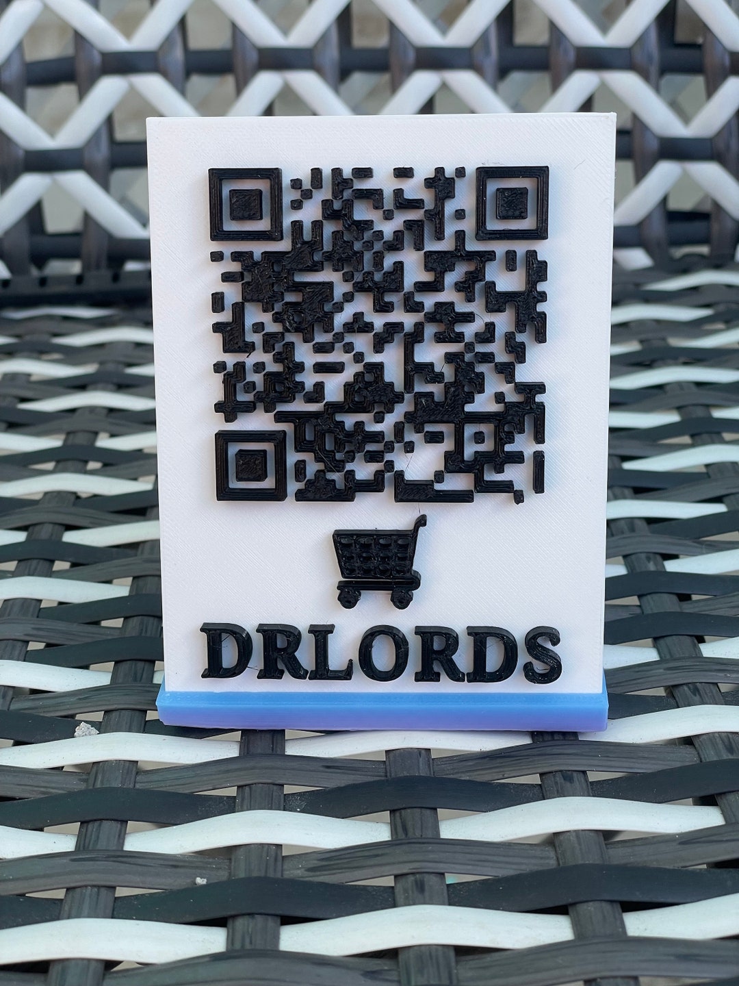 Customizable QR Code + Stand - Personalized Access and Decor Innovation ...