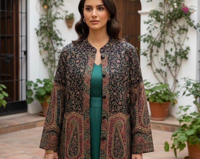 Kashmiri Kani Jacket – Handwoven Wool Coat – Traditional Winter Wear ...