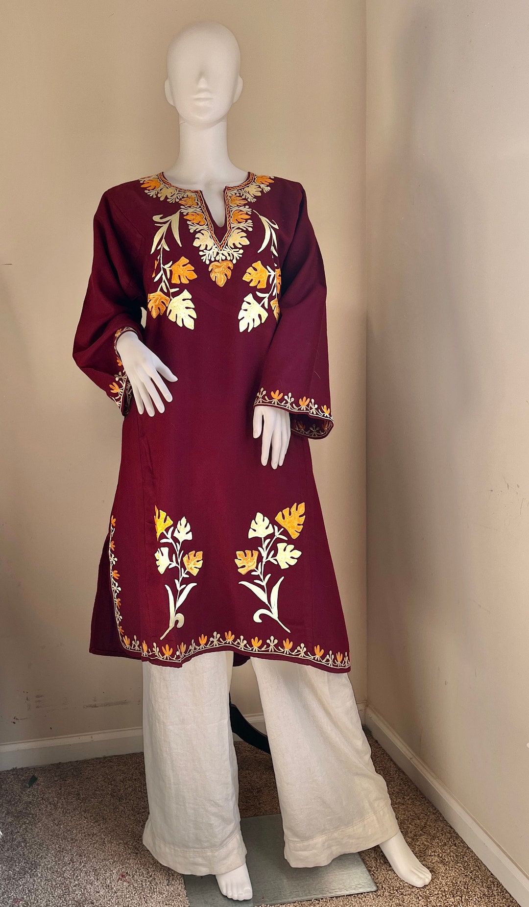 Woollen Kashmiri Phiran With Aari Embroidery Comfortable Women Tunic ...