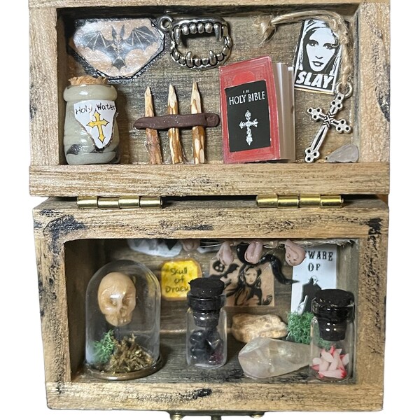 Vampire Hunting Kit - Etsy