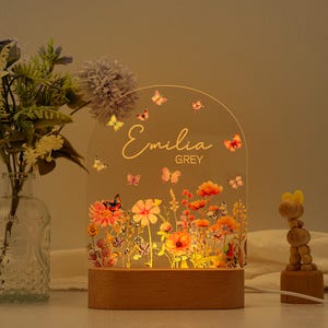 Custom Floral Butterfly Name Night Light,personalized Flower Garden ...