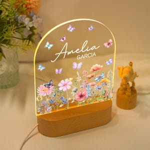 Custom Floral Butterfly Name Night Light,personalized Flower Garden ...