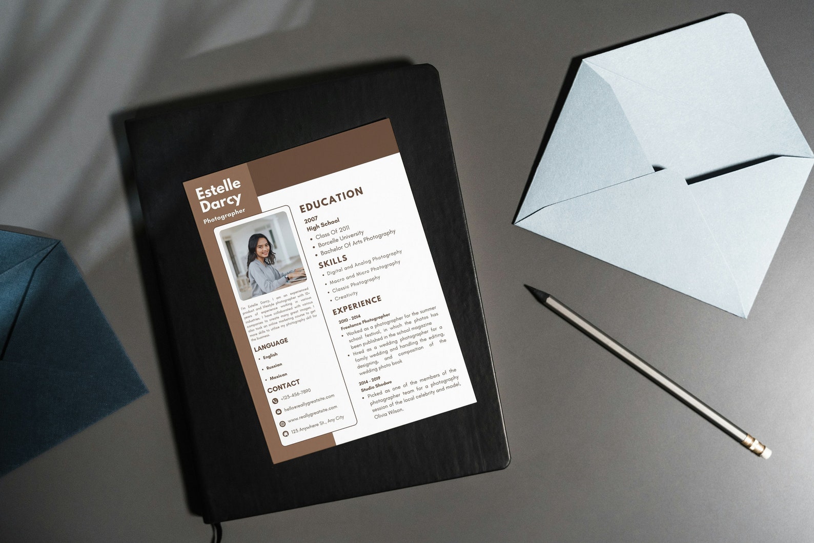 Editable Photographer Resume Template With Photo, Canva Editable ...