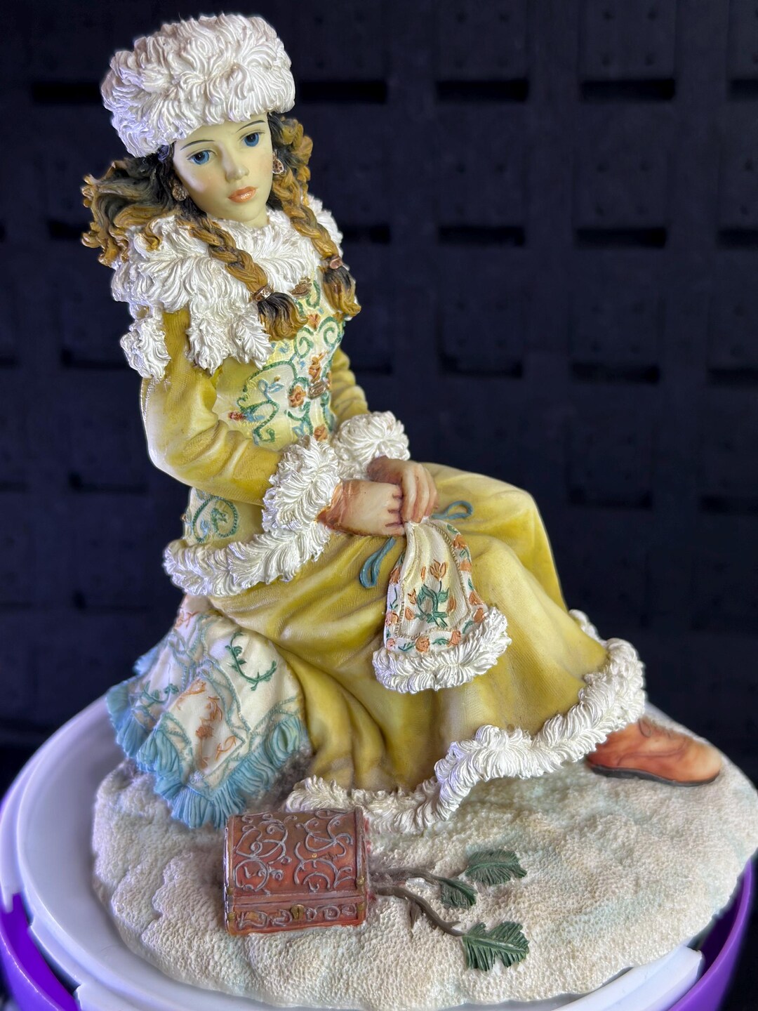 Leonardo Collection Crisalis Classics 'winter Secret' Figure by ...