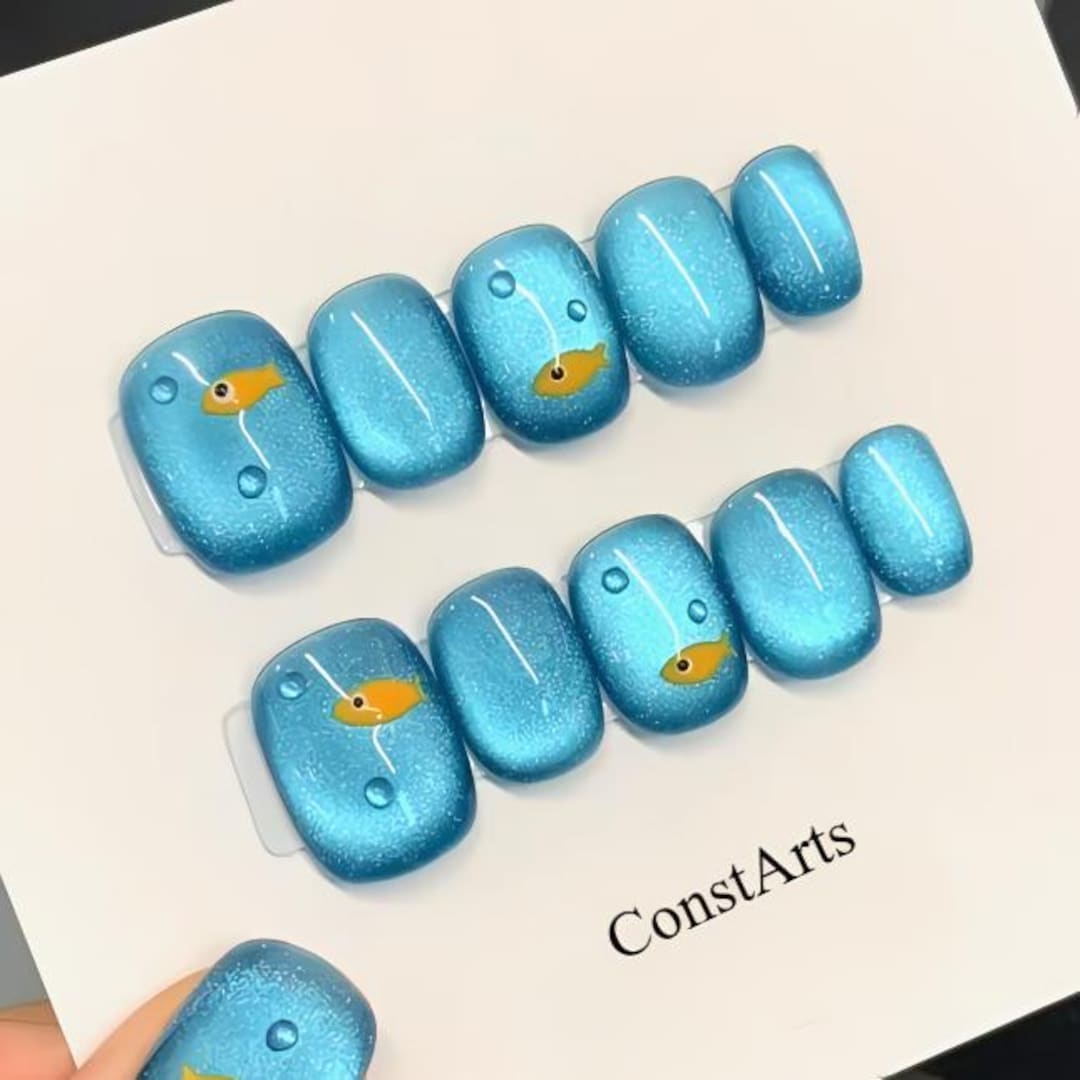 Handmade Blue Ocean Fantasy Fish Bubbles Cat Eye Press on Nails Aurora ...