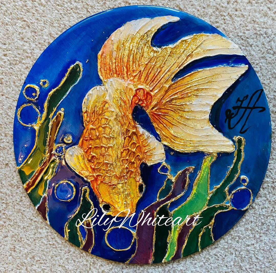 3D Textured Acrylic Goldfish Painting on Round Wooden Panel - Etsy