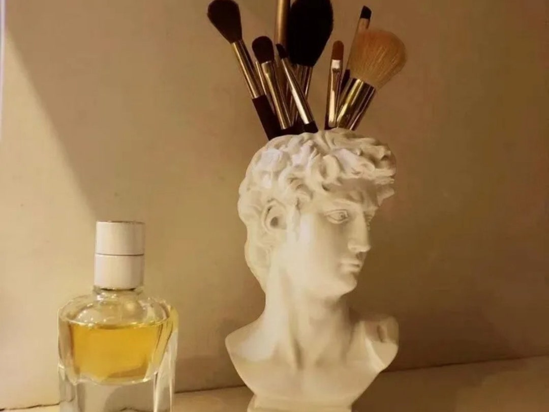 Creative Art Flower Pot Makeup Brush Storage Pen Holder David Statue ...