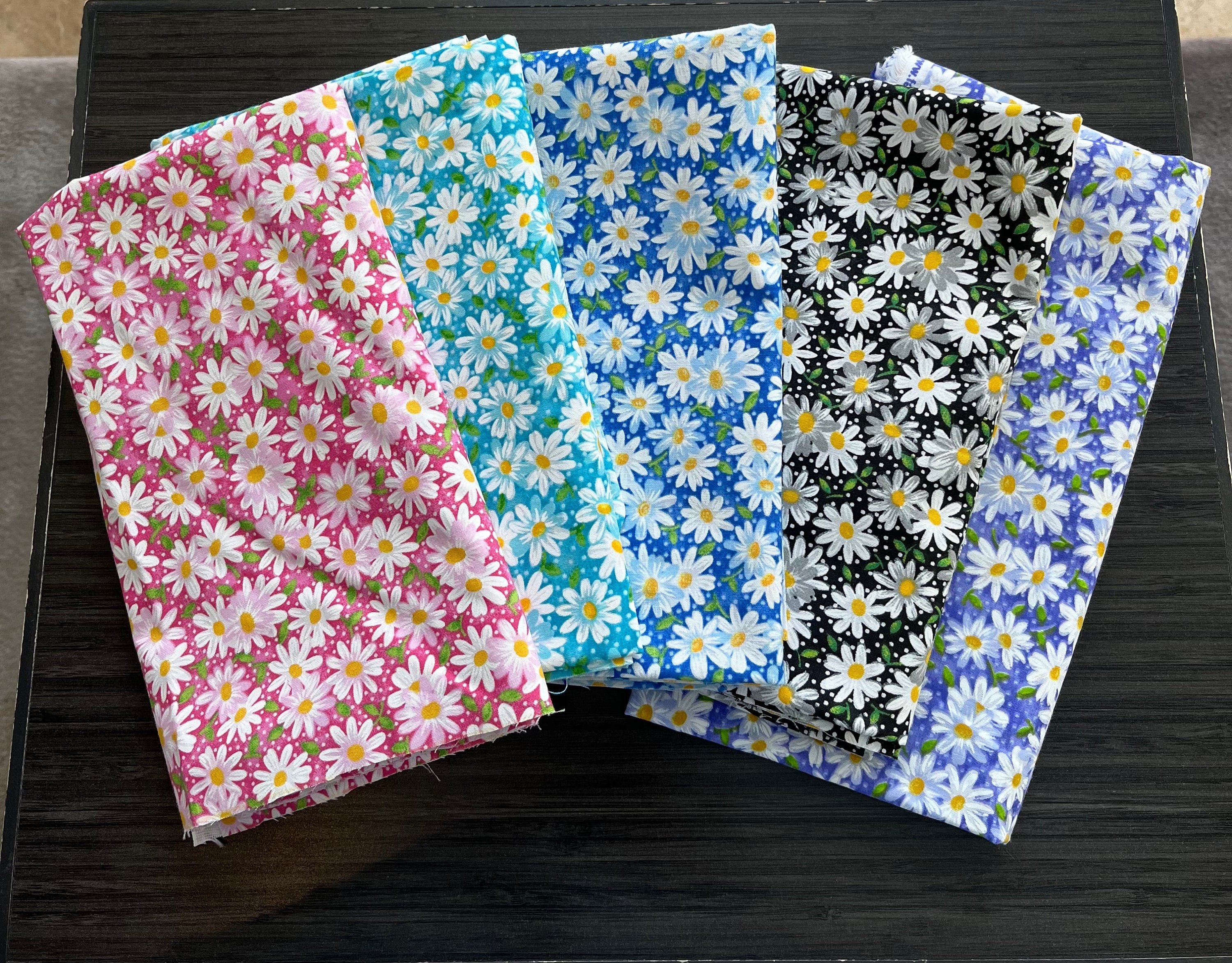 Daisies Spring Floral Fabric - Etsy
