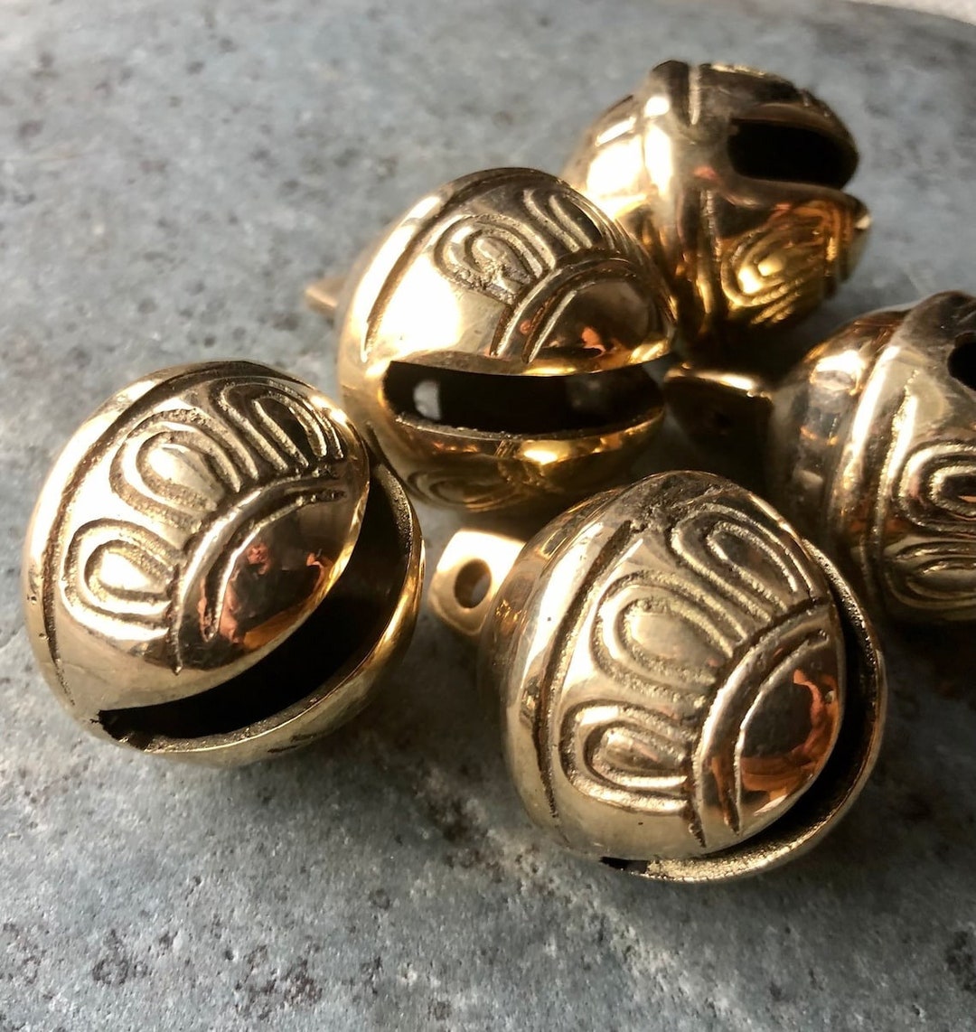 Vintage 5 Brass Sleigh Bells Large 1.5 Quality Jingle - Etsy