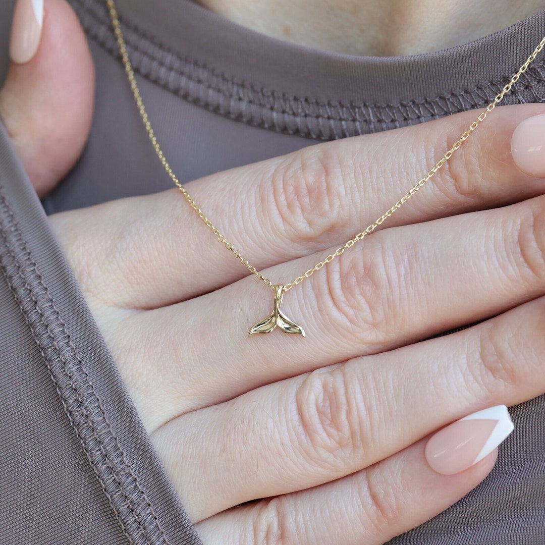 14K Solid Gold Whale Tale Necklace, Gold Mermaid Tail Pendant, Mermaid ...