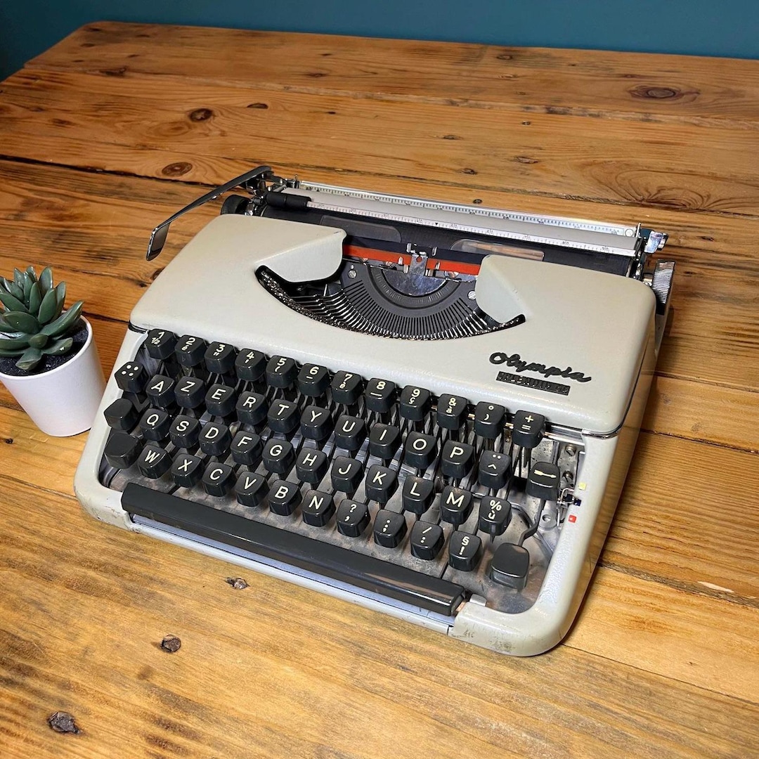 Machine à écrire Olympia Splendid 66 Typewriter Vintage - Etsy