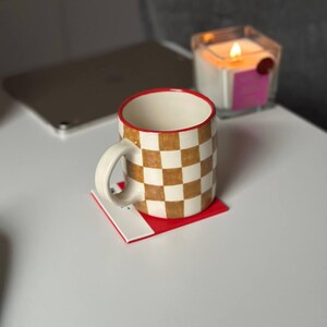 Retro Checkerboard Mug Hand-painted Big Golden Checkered Ceramic Mug ...