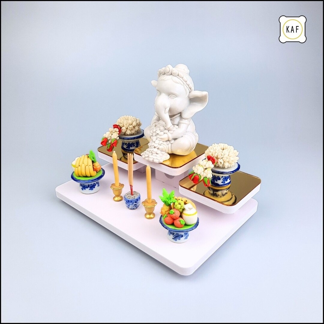 Minimal Buddha Shelf, Small Altar Table Set, Small Buddha Base, Mini ...