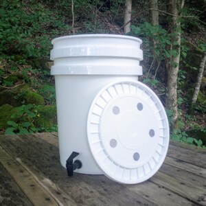 GARDEN KIT Worm Compost Bucket Kitchen Vermicompost Food Grade Farm - Etsy