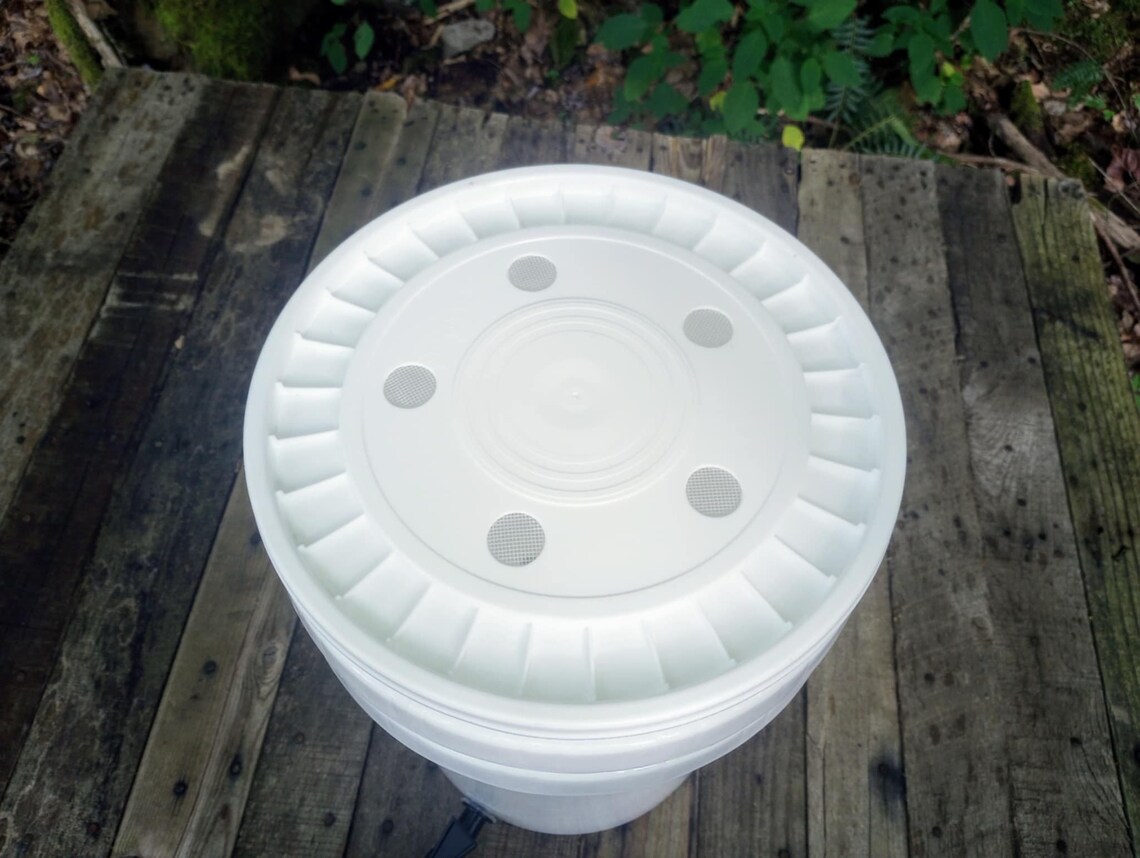 GARDEN KIT Worm Compost Bucket Kitchen Vermicompost Food Grade Farm - Etsy