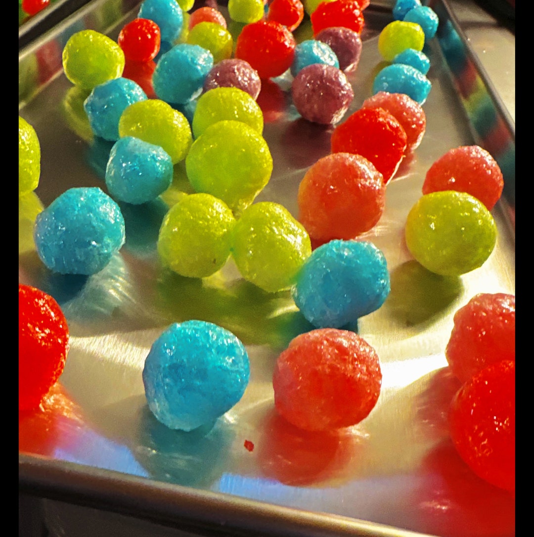 Space Mouse Candy Company - Premium Freeze Dried Moon Rocks 2.5 OZ ...