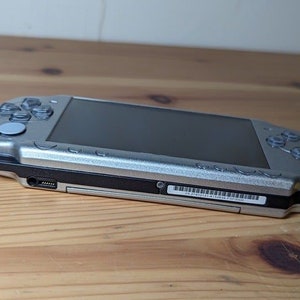 RARE Sony PSP 2000 Final Fantasy 7 10th Anniversary LE Preloaded - Etsy UK