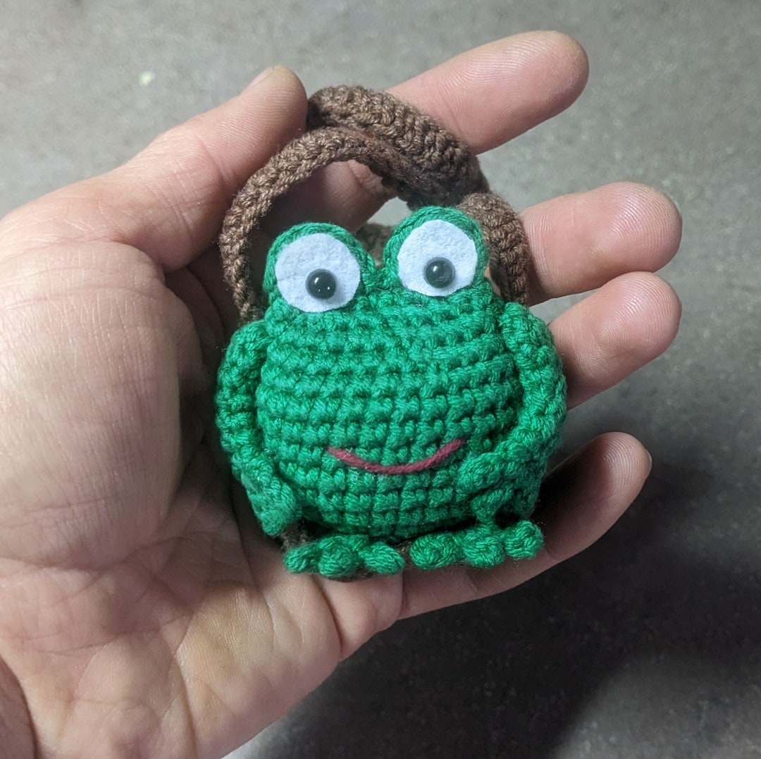 Frog. Tutorial Crochet Pattern PDF Format in English. Frog in the Car ...