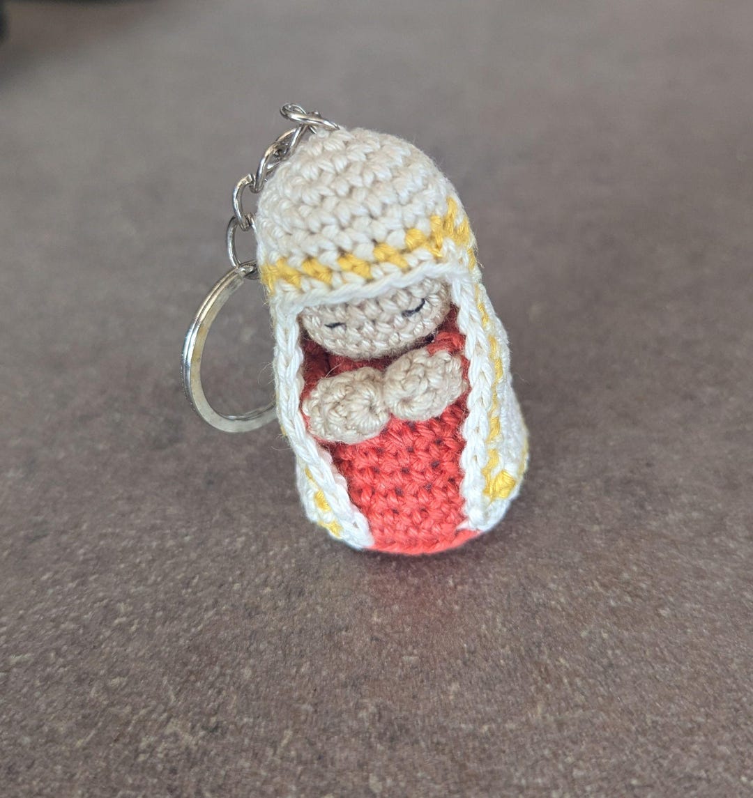 Keychain Prayer to the Virgin Mary. Tutorial Crochet Pattern PDF in ...