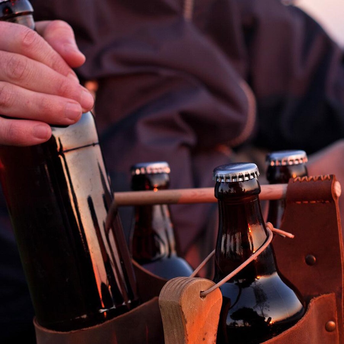 Leather Beer Holder Pattern, Handmade Beer Gift Templates, Christmas ...