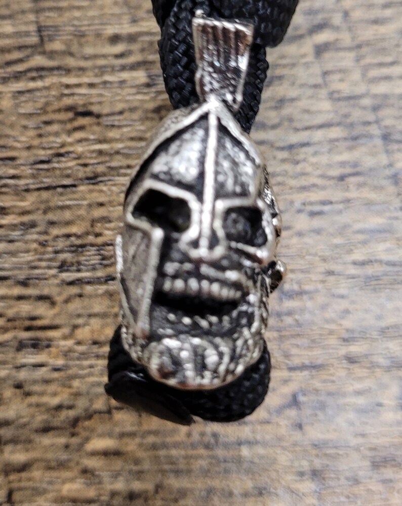 Spartan Skull Helmet Paracord Knife Lanyard, EDC, Key Fob, Handmade ...