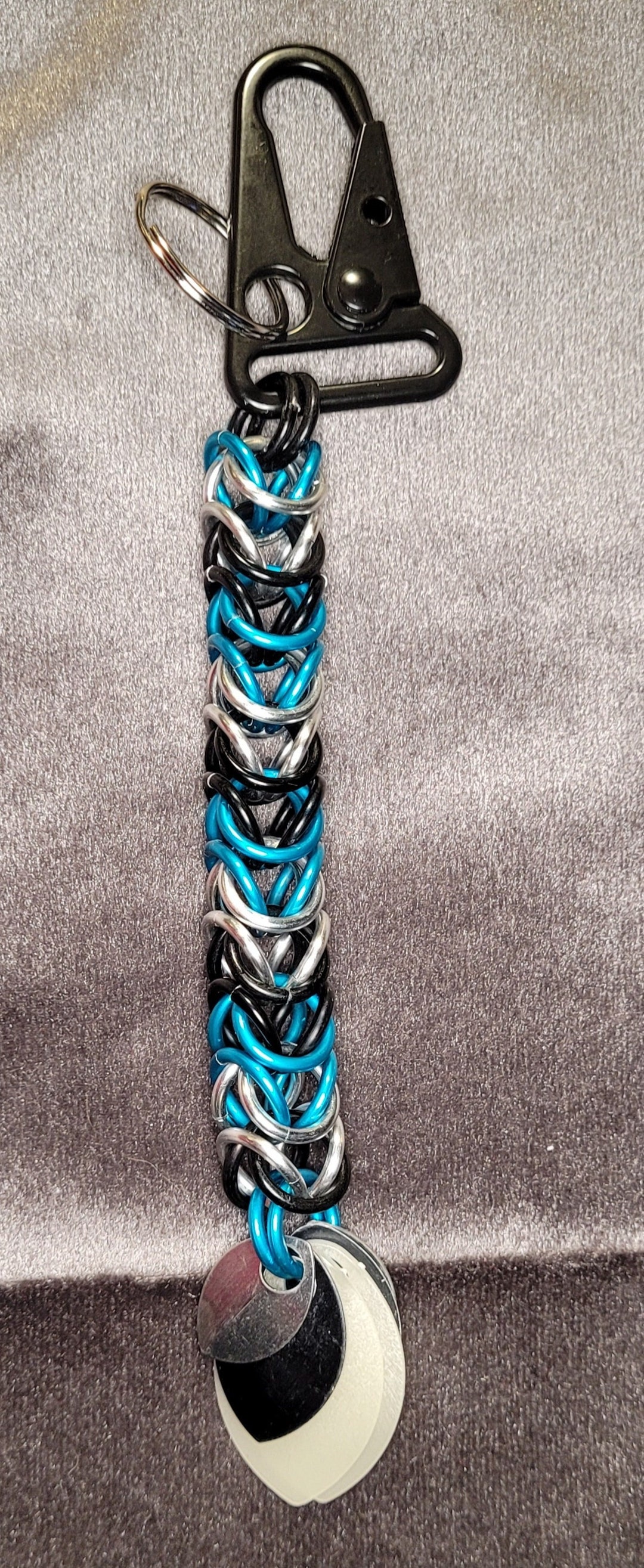 Veteran Made, Chain Maille Box Chain, Black, Silver, and Teal With ...