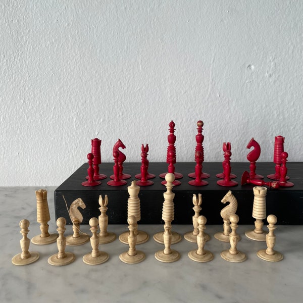 Antique Chess Set - Etsy