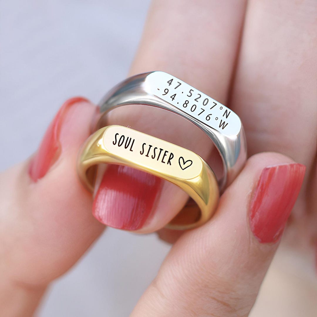 Laser Engraved Couples Rings, Personalzied Text Icon Minimalist ...