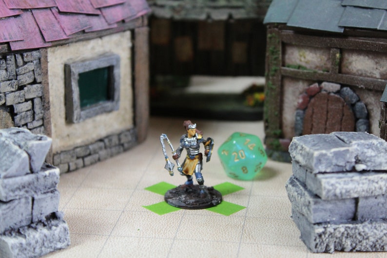 Female Kalashtar Cleric Custom Hand Painted Miniature - Etsy