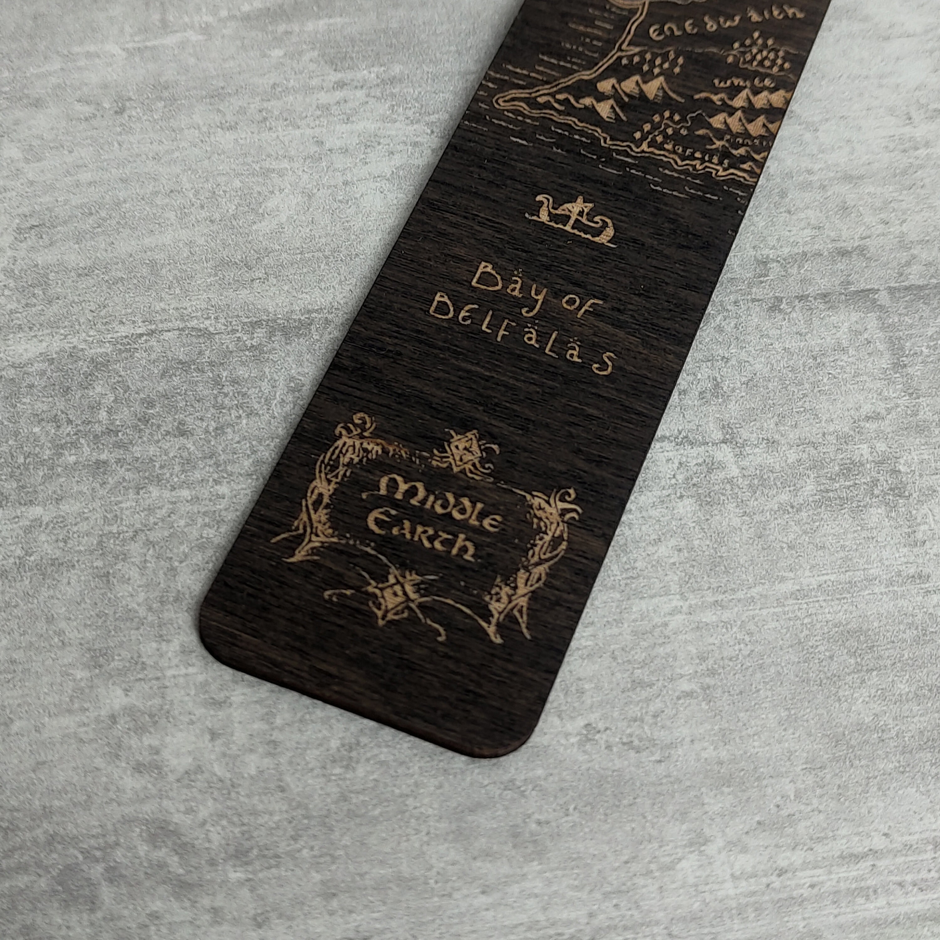 Middle Earth Map Bookmark, LOTR Wooden Bookmark, Leather and Wood ...