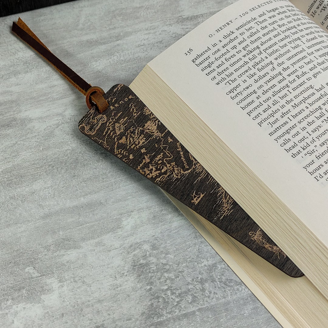 Wooden Bookmark, Leather and Wood Bookmark, Personalized Middle Earth ...