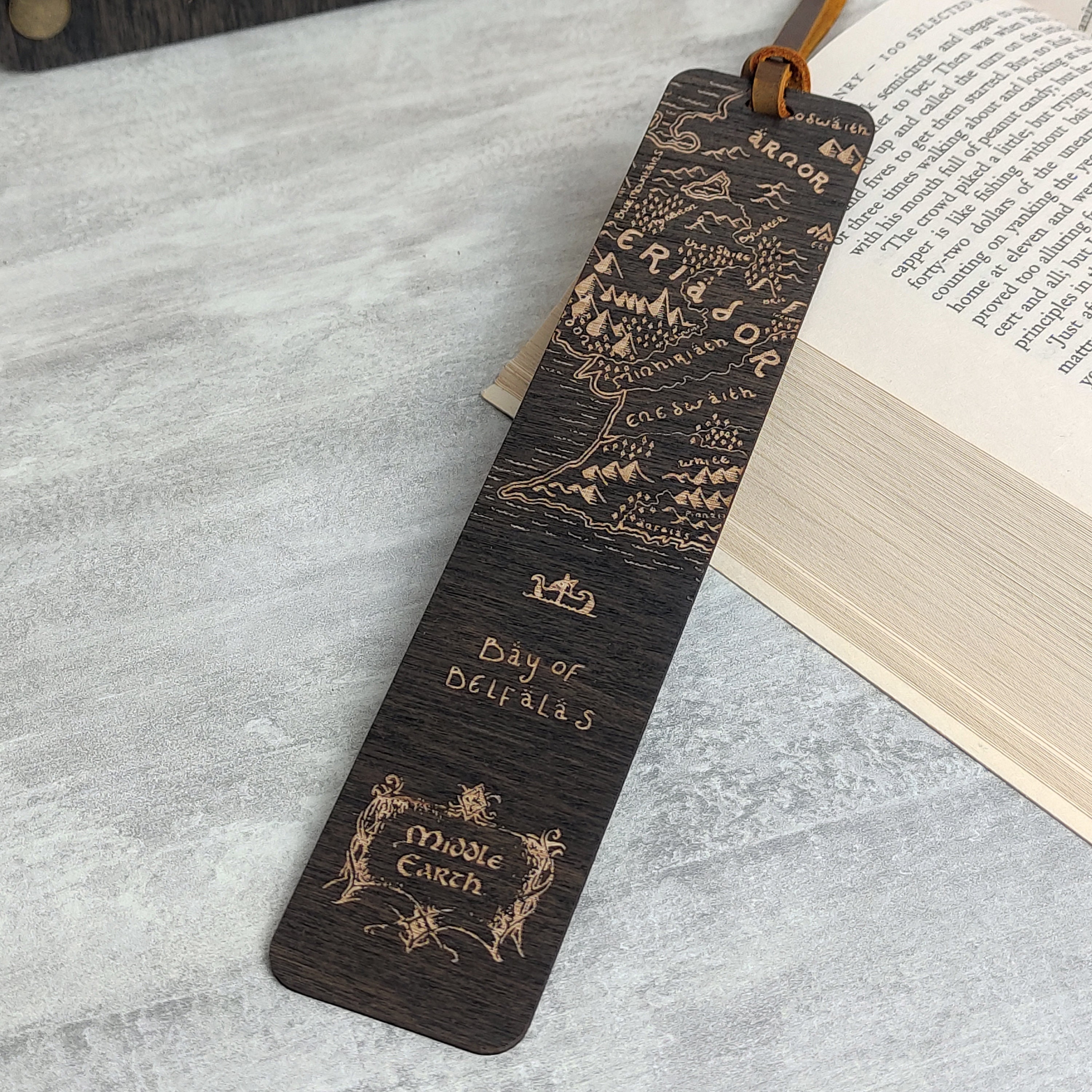 Middle Earth Map Bookmark, LOTR Wooden Bookmark, Leather and Wood ...