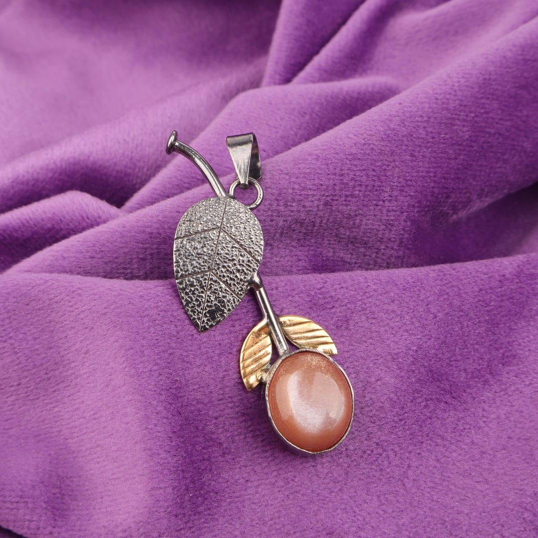 Peach Moonstone Necklace, Sterling Silver Beige Gemstone Fidget ...