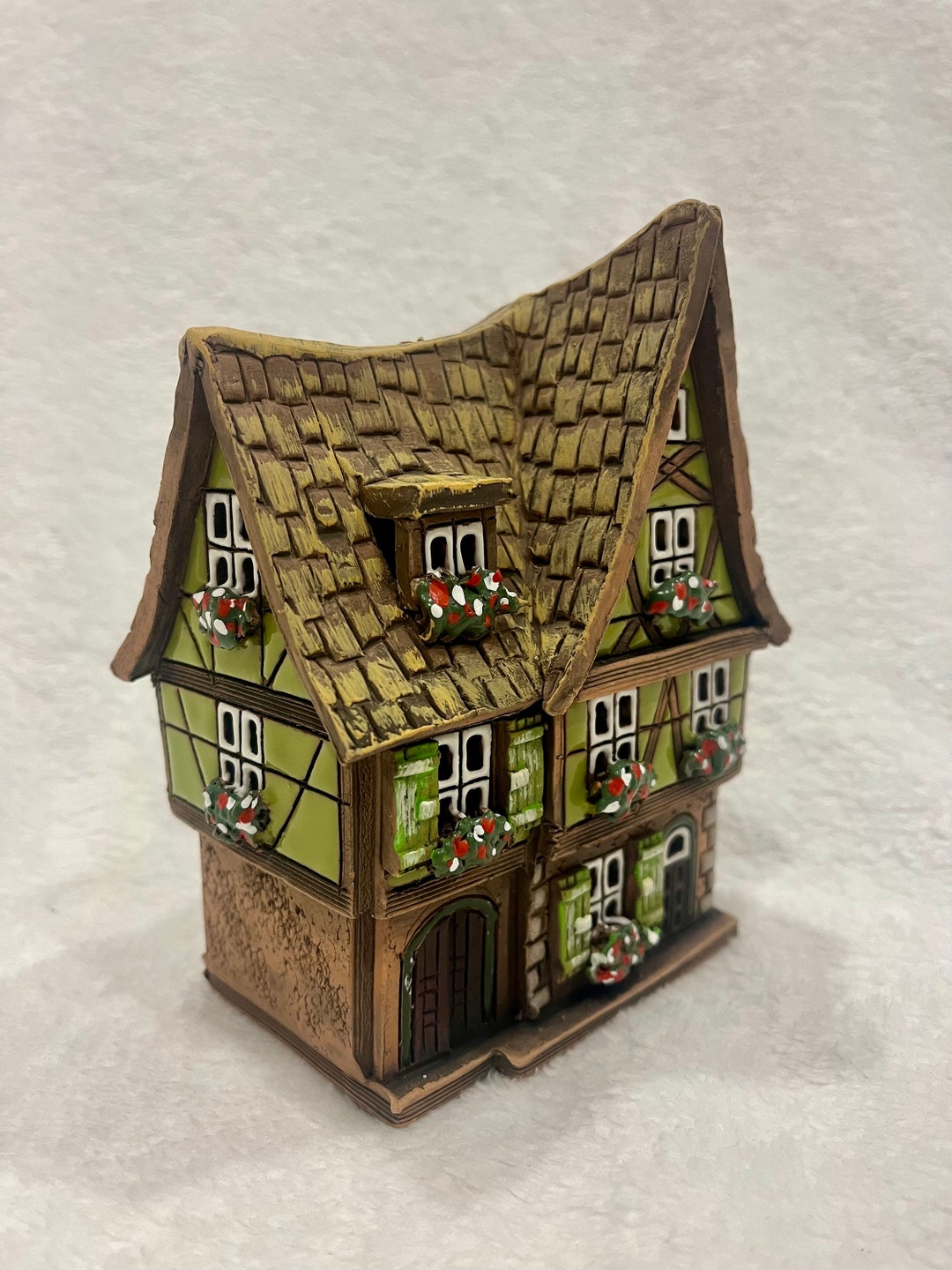 Christmas Ceramic House Art Tealight Candle Holder Room Decoration ...