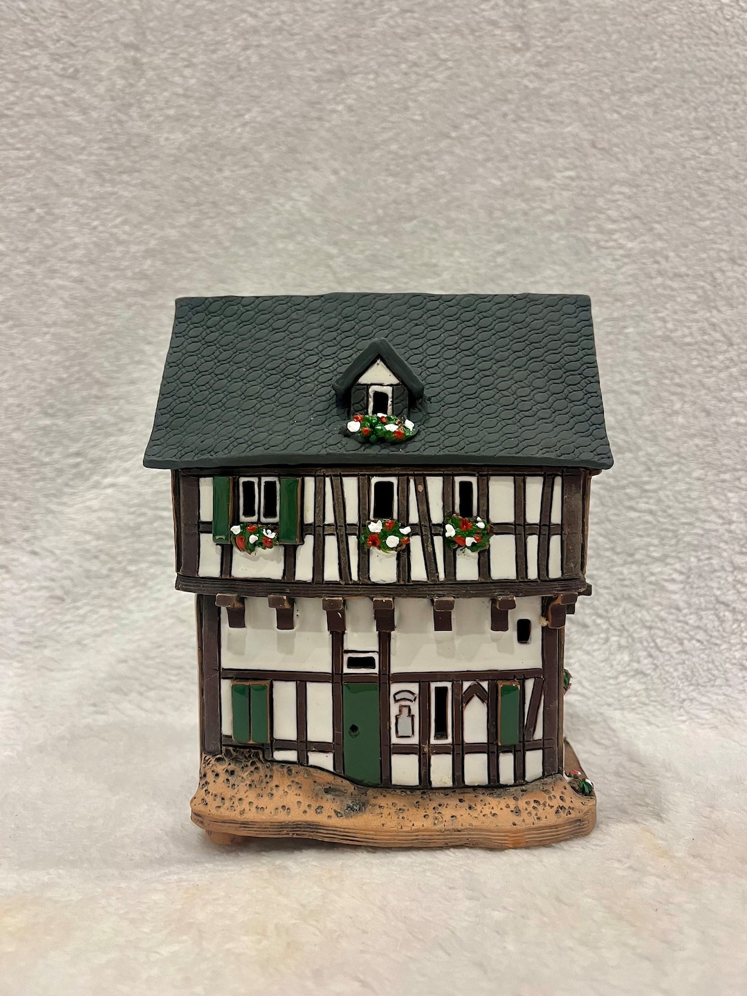 Christmas Ceramic House Art Tealight Candle Holder Room Decoration ...