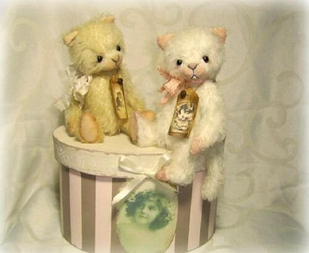 Pdf File for Sewing Pattern Cloe & Cassy - Etsy