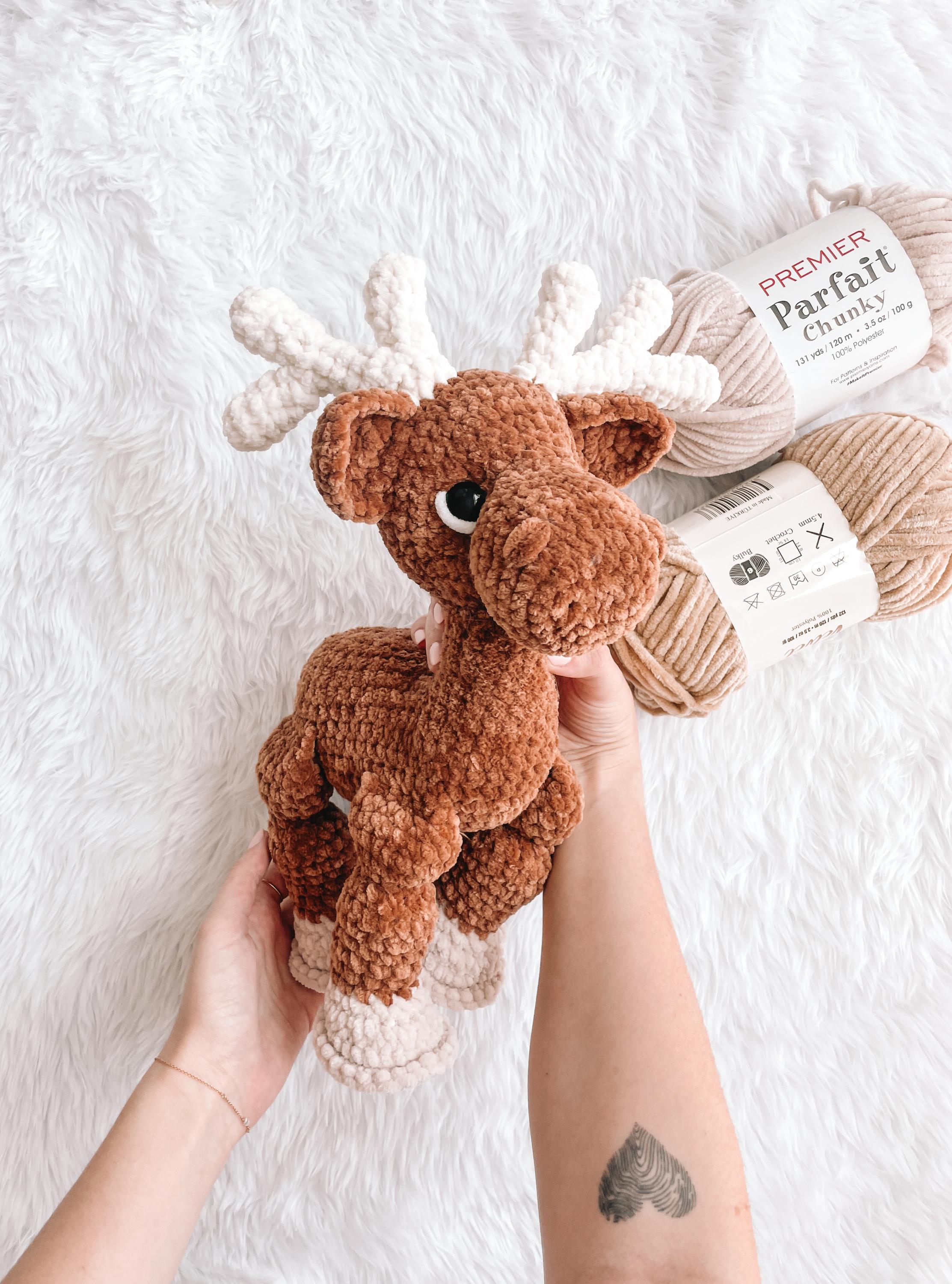 LOW SEW Moose Crochet Pattern Moose Amigurumi Pattern DIY Crochet ...