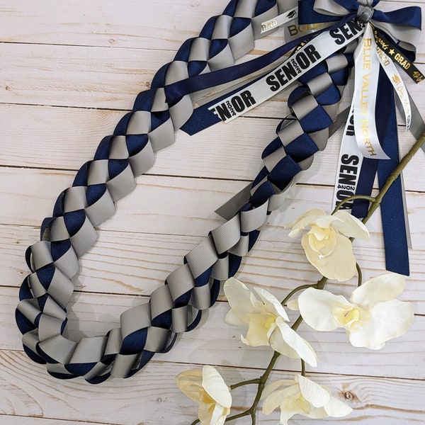 Graduation Lei 2 Colors - Etsy