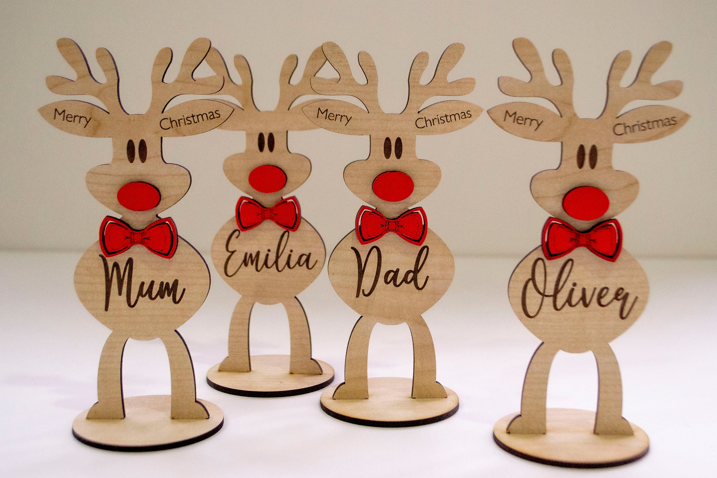 Personalized Reindeer Christmas Ornament: Engraved Wood Place Setting ...