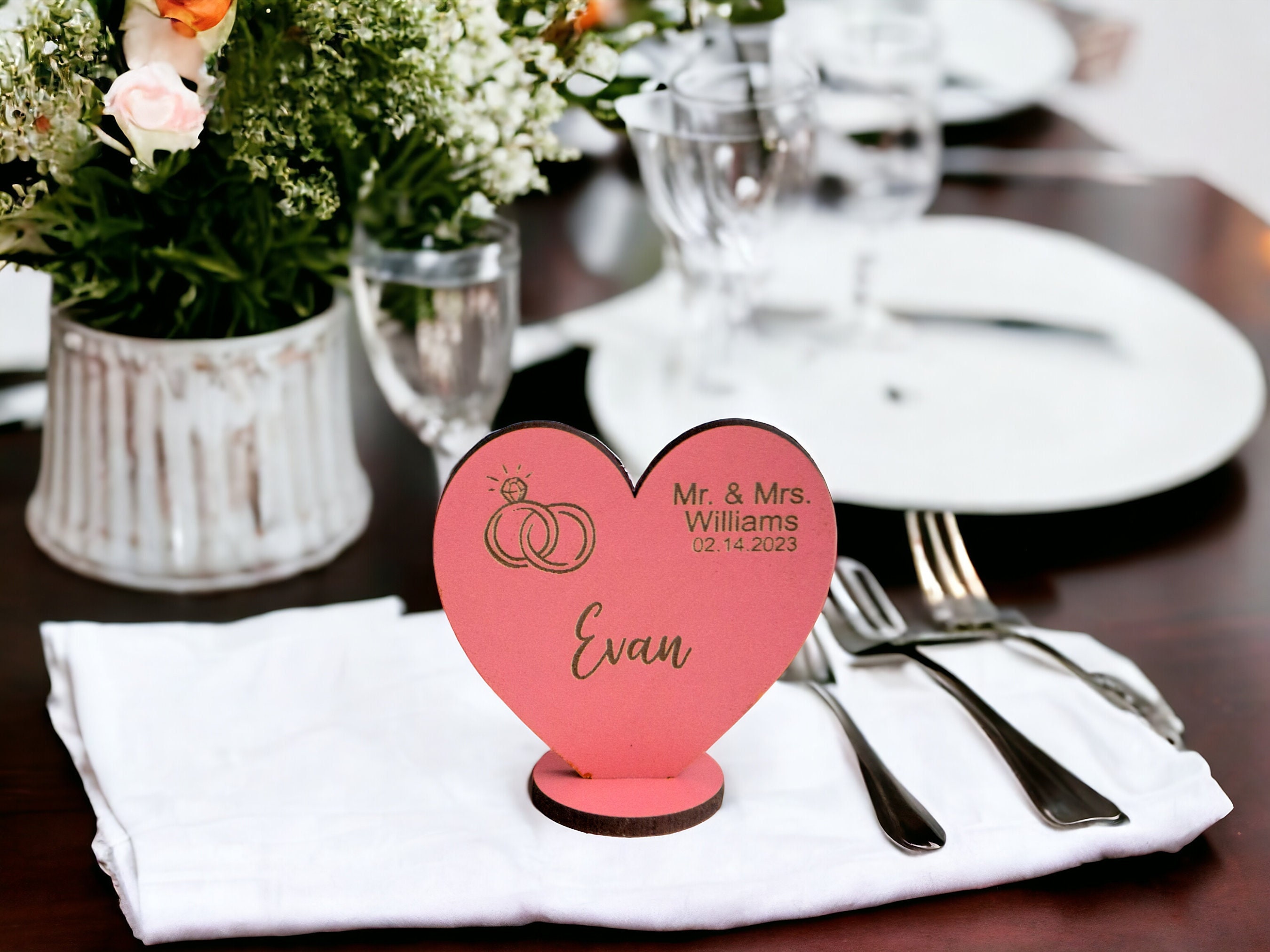 Personalized Wedding Place Name Settings Heart Shape Wedding Name Tags ...