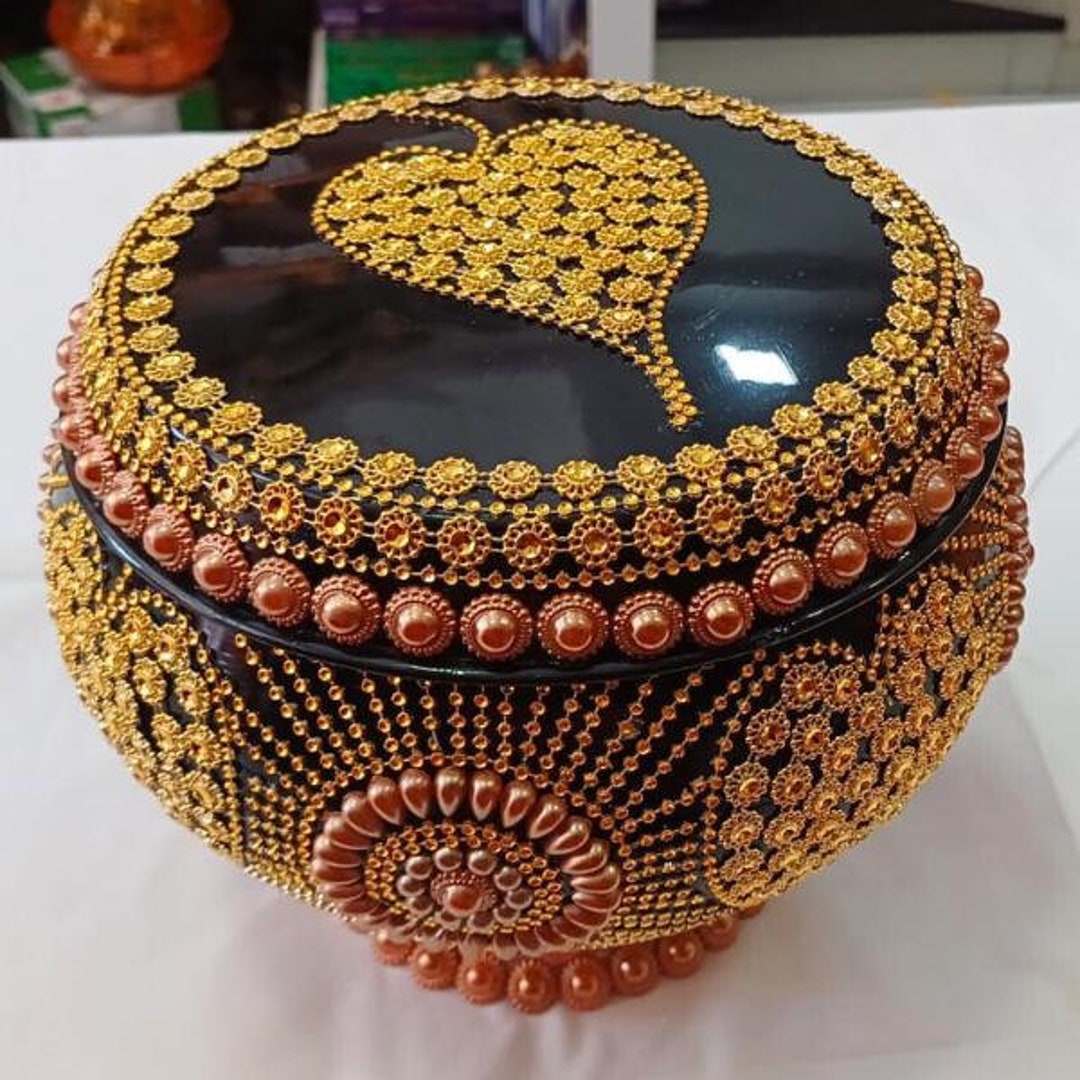 Buddhist Monk Alms Bowl With Bo Leaf Design and Bead Work | Handcrafted ...