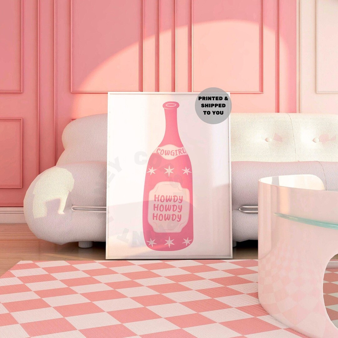 Howdy Howdy Howdy Cowgirl Champagne Bottle Print in Pink, Trendy ...