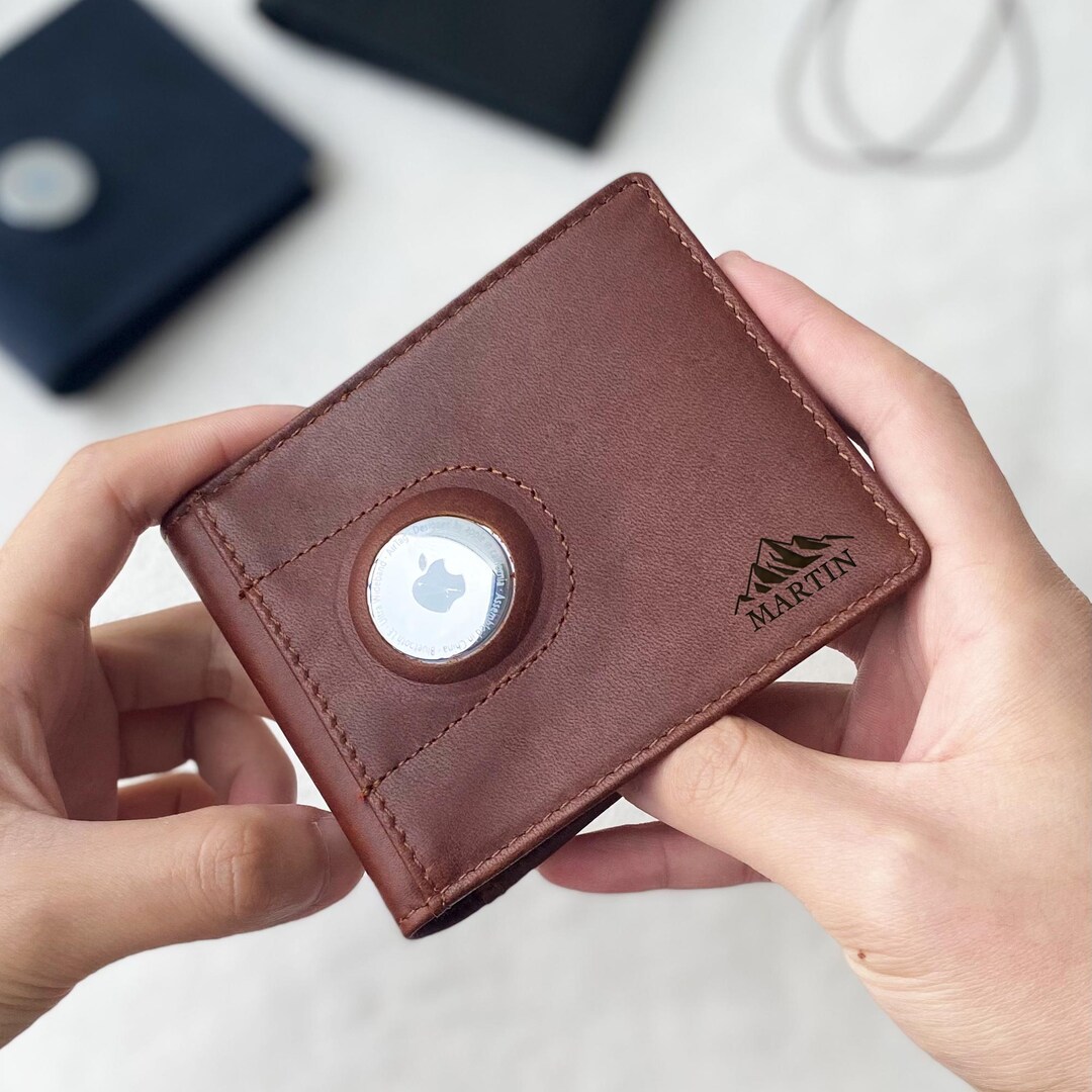 Personalized Leather AirTag Wallet: Full Grain Bifold With Zipper Coin ...