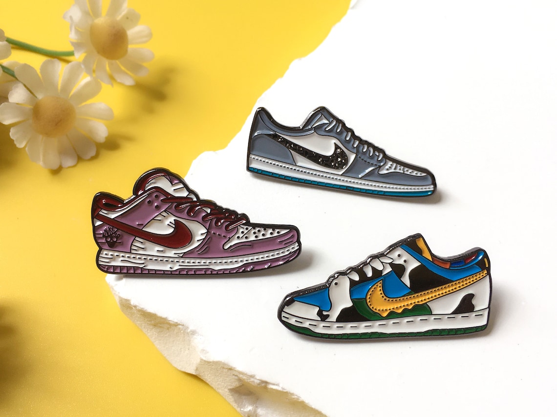 Classic Sneakers Enamel Pin Badge Pin Lapel Pin Collar Pin Gift for Her ...